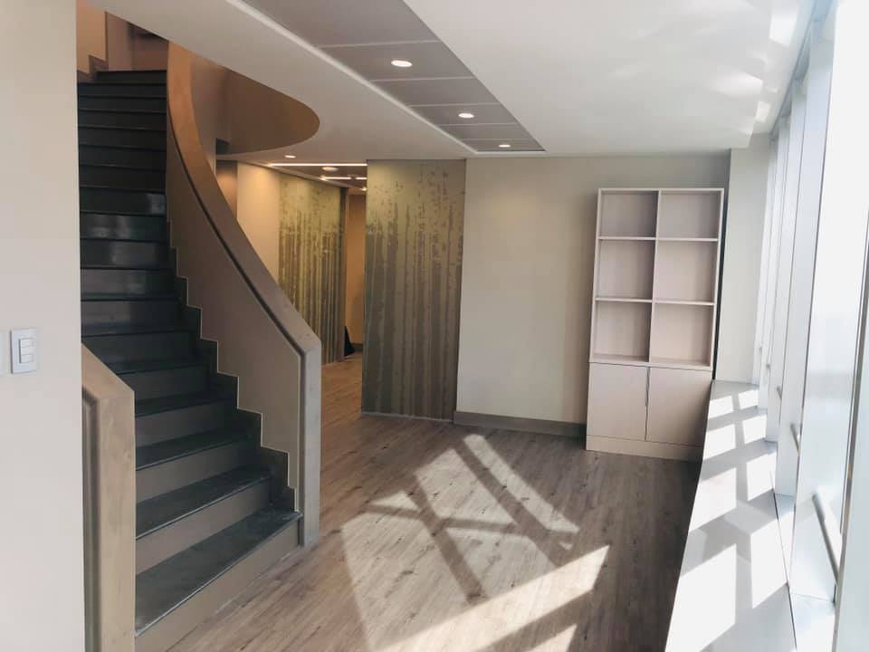 Remodelación 2 niveles de oficina central ByE – Constructora MM